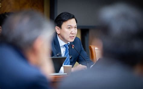 Vip76 Mn Төр бизнесийн эрх чөлөөг хязгаарлагч биш хөгжлийг нь дэмжигч байх ёстой