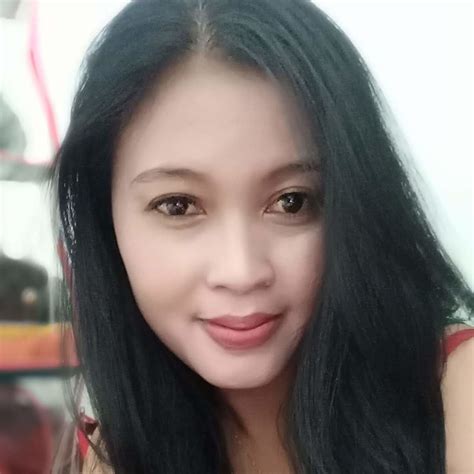 Dewi Indonesian Escort In Jakarta