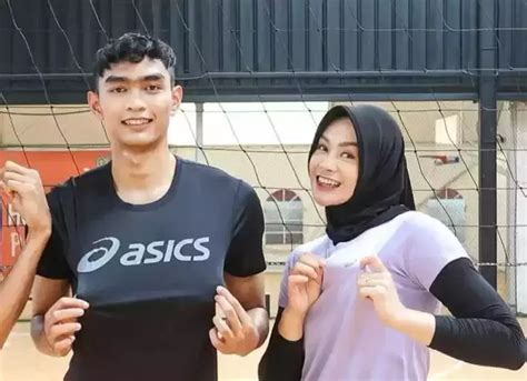 2 Bintang Voli Indonesia Wilda Dan Doni Menikah Di Bandung