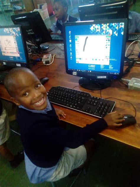 Grade 1 Learners Designing Their Own Curro Klerksdorp