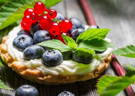 Tartlets With Fruit Online Puzzle