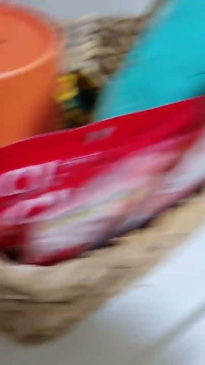 간식 훔쳐먹다 들킨 고양이 Youtube