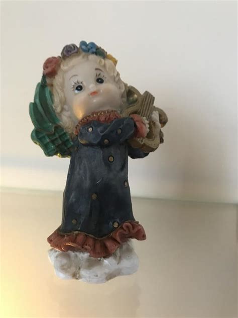 Подарунок на різдво статуетка ангела — ціна 400 грн у каталозі