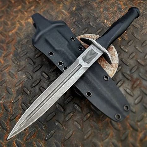 Pin by Vladimir Abramenko on Кинжалы | Knife, Knives and swords ...