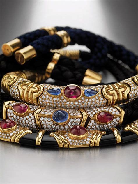 BVLGARI. Tribute to Femininity | Juwelen