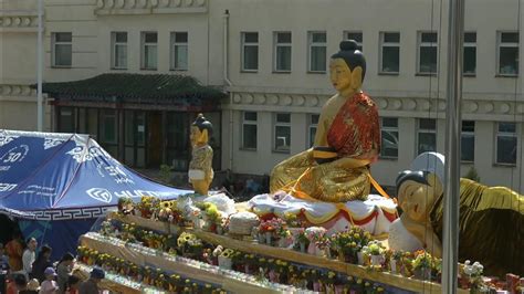 Бурхан багшийн их дүйчэн өдрийн Тахил Youtube