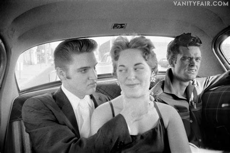 Photos Elvis Presley The Story Behind His Iconic ‘kiss Photograph