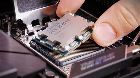 How To Install An AMD AM5 CPU Ryzen 7 Processor Installation Tips