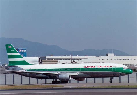The Elegant Simplicity Of Cathay Pacifics New Livery Live And Lets Fly