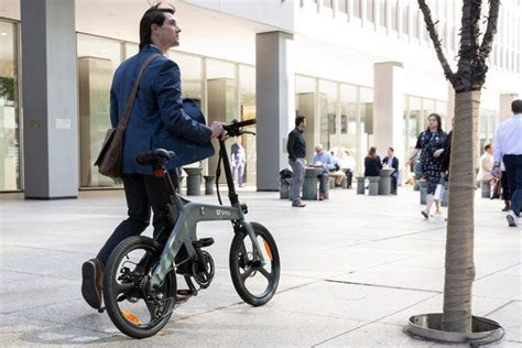 Revolutionizing Your Daily Commute Uncovering The Advantages Of City E Bikes By Mamauinlslam