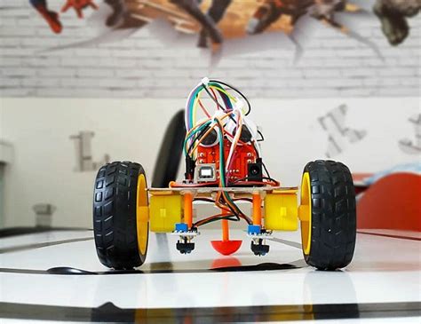 Robô Seguidor De Linha Diy Kit Arduino Robótica Educacional