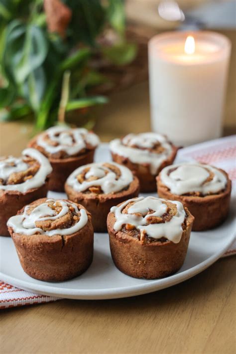 Apple Cinnamon Roll Muffins Gluten Free Paleo