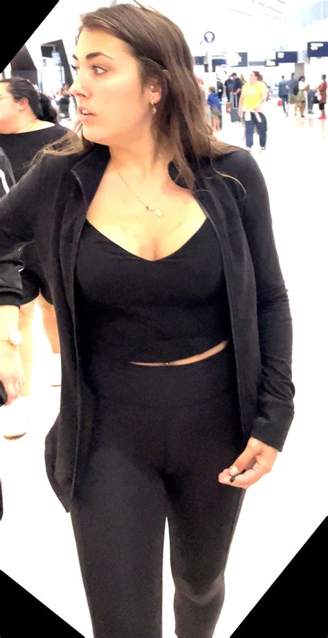 2 Cleavage Shots 1 Def Caught Me Forum