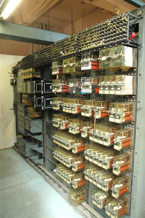 Sejarah PLC Programmable Logic Control Engineer Corner