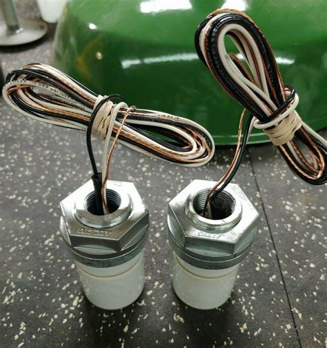 Socket Replacement For Barn Light Ul Listed Parts Porcelain Enamel New Vtg 1 2 3784472786