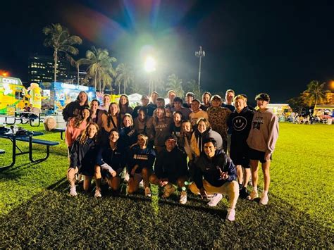 Food Trucks Tuesdays At Haulover Park Haulover Park And Marina North