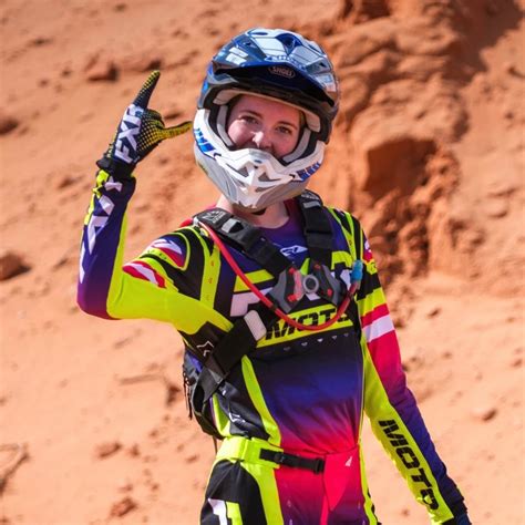 Hallie Marksfacebook