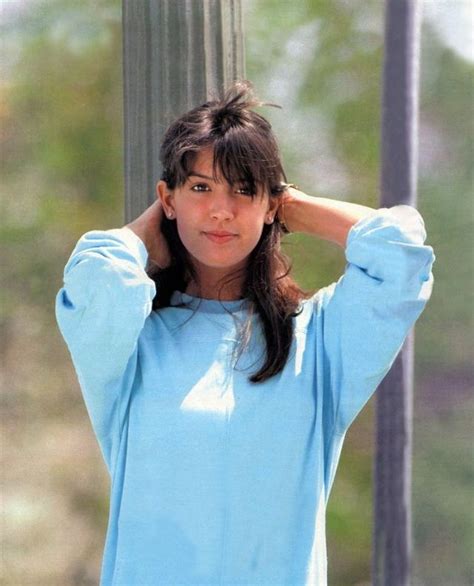 Phoebe Cates Stunning Photos Of The 1980s Sensation