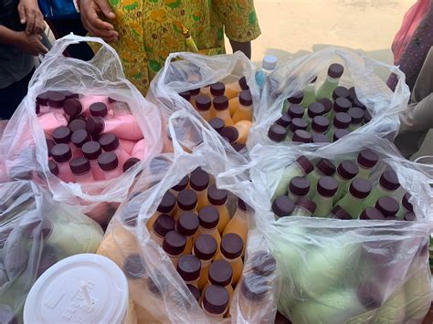 วันเสาร์ที่ 9 เดือน พฤศจิกายน โรงเรียนบ้านดอนเตาอิฐ