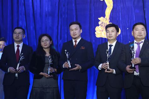 НОМИН Холдинг ХХК ийн 3 компани онцлох аж ахуйн нэгжээр дахин шалгарав News Mn