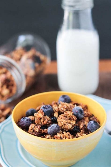 Blueberry Almond Easy Homemade Granola Veggie Inspired