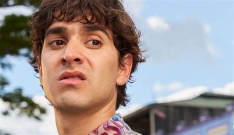 Los Rostros De Emanuel Restrepo El Actor Que Le Dio Vida A Camilo En La Serie De Netflix ‘la