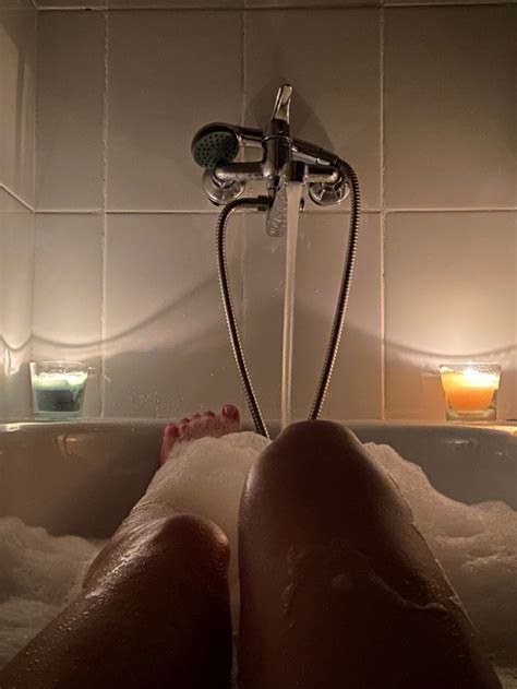 в ванной Идеи для фото Эстетика Портреты девочек