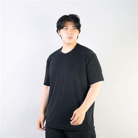 남자큰옷 기능성반팔티 잔줄 메쉬블랙 빅사이즈 W127755