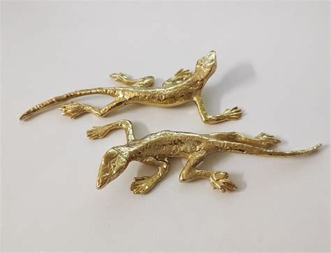 Lizard Knob Solid Brass Knob Maple Cabinet Pulls Drawer Knob Dresser Pull Knobs Handles Kitchen