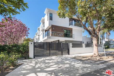 849 N Alta Vista Blvd Los Angeles Ca 90046 Townhome Rentals In Los