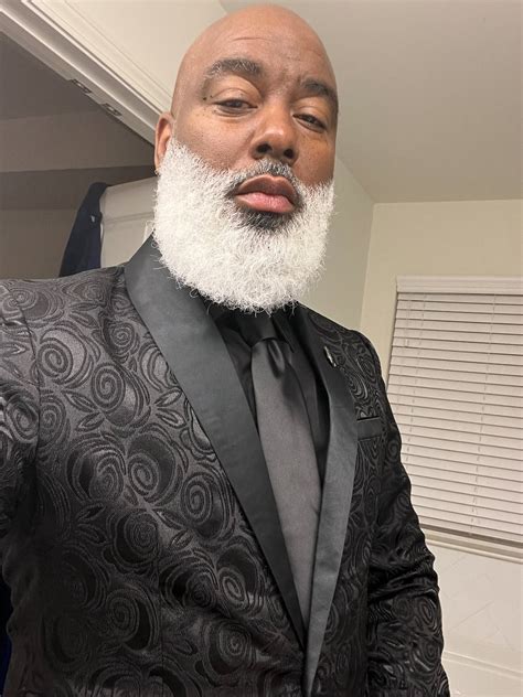 Ladies… Whats Your Favorite Color Suit You Like To See A Man Wear