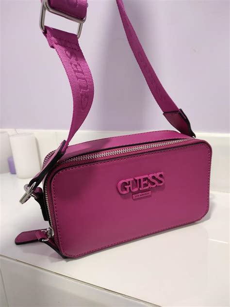 Сумочка Guess оригінал — ціна 2700 грн у каталозі Сумки Купити аксесуари за доступною ціною на