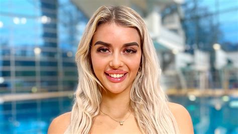Jenny Gra L Mit Wem Ist Das Love Island Sternchen Zusammen