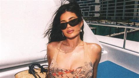 Kylie Jenner Addresses Her Lips After A Viral Tiktok