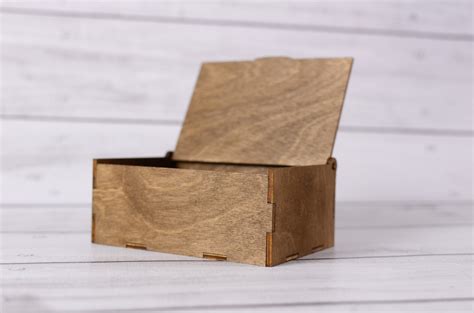 Коробка з фанери з відкидною кришкою 10х5х7см 3мм продаж ціна у Івано Франківську Подарункові