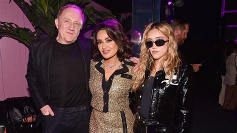 Valentina Paloma La Hija De Salma Hayek Acaba De Cumplir A Os Glamour