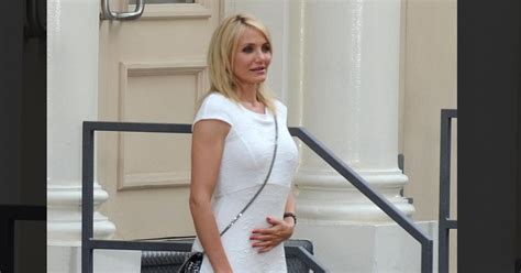 Cameron Diaz Looks Tense On Set With Jamie Foxx Stand Ins