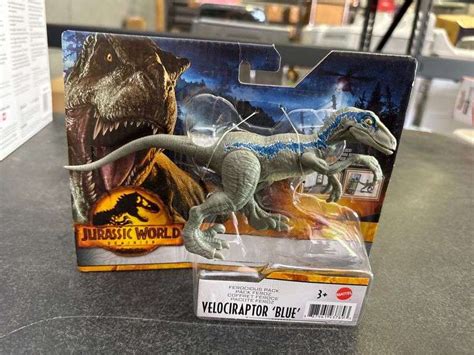 Jurassic World Dominion Ferocious Pack Velociraptor Blue Dinosaur