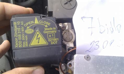 продано блок розжига заводского ксенона Hella — Opel Astra H GTC, 1,8 л ...