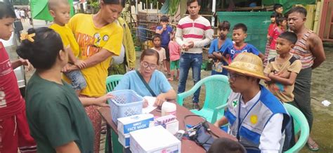 ဒဂုံမြို့သစ်တောင်ပိုင်းမြို့နယ်ရှိ ရေဘေးသင့်ပြည်သူများအား ကျန်းမာရေးပ