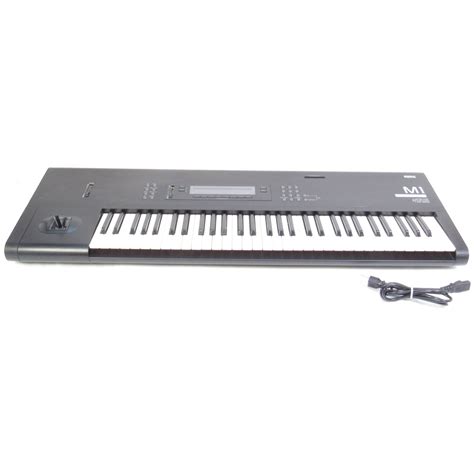 Korg M1 Digital 61 Key Synthesizer Workstation See Description Pick