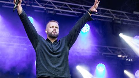 Steve Jones Interview The Return Of The Sex Pistols Louder