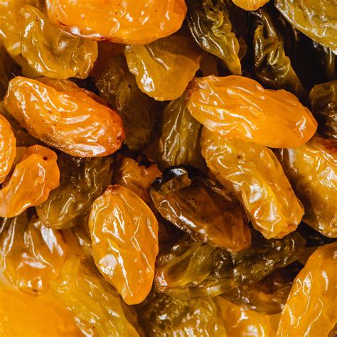 What Are Raisins Find Out Everything To Know About Raisins