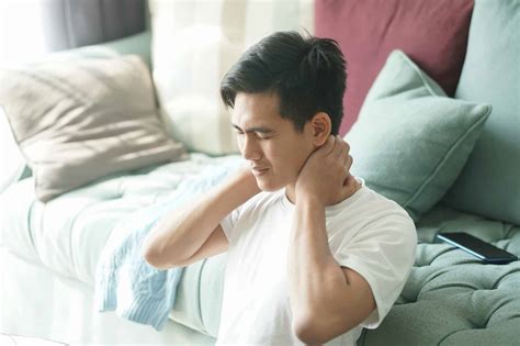 Does Whiplash Hurt All The Time