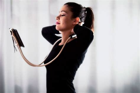 Berita Hape Jatuh Terbaru Hari Ini Grid Id