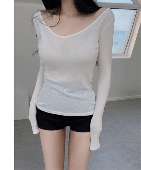 [💗허리만살짝여유💗슬림핏] 텐셀 시스루 브이넥 긴팔티 3컬러 에이블리