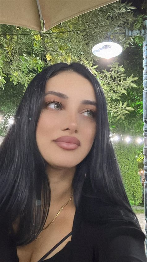 ლიკუნა ზედელაშვილი Added A New Photo ლიკუნა ზედელაშვილი