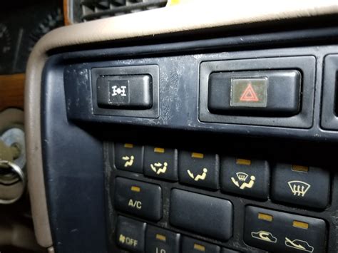 Center Diff Switch Question IH MUD Forum
