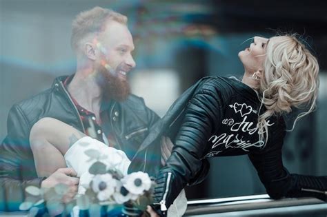 Premium Photo Men Looking At Camera