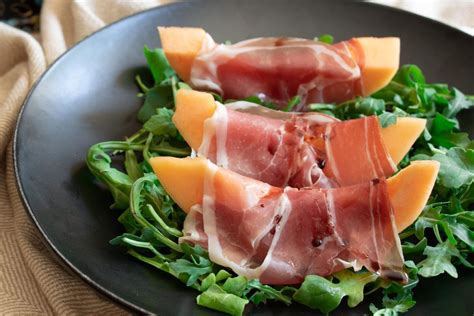 Cantaloupe Or Melon With Prosciutto The Best Summer Recipe Giangis